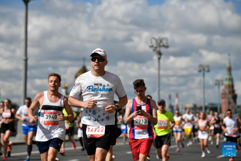 Runners compete during Moscow Half Marathon in Russia-Xinhua