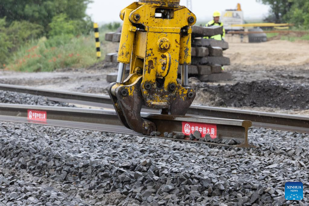 Track laying starts on Chinese-built Hungarian section of Budapest ...