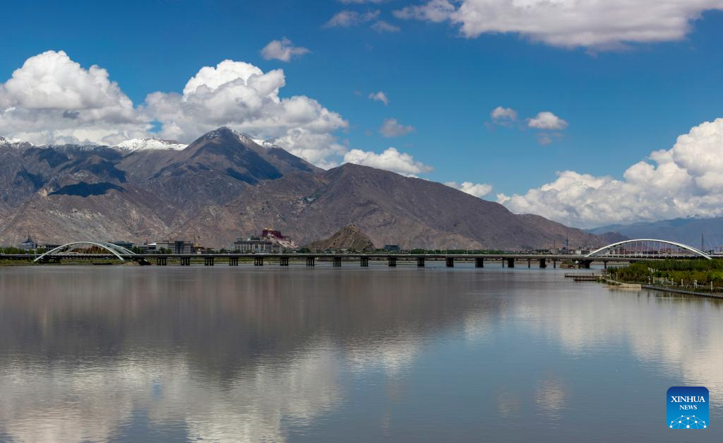Lhasa's rich history fosters distinctive plateau culture-Xinhua