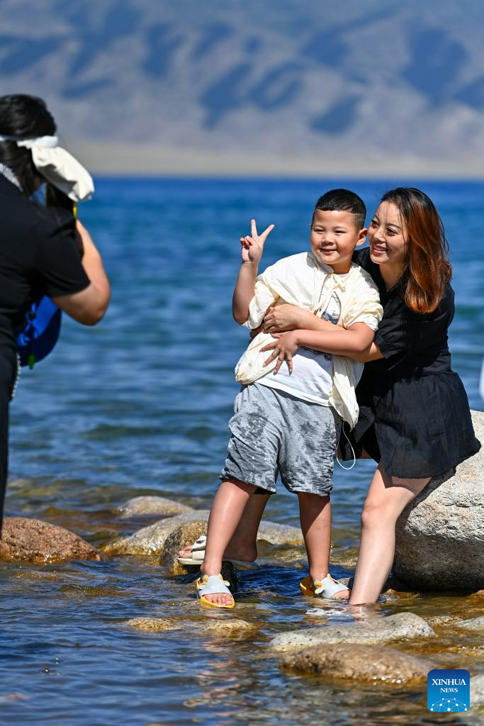 Scenery of Sayram Lake scenic area in Xinjiang -Xinhua