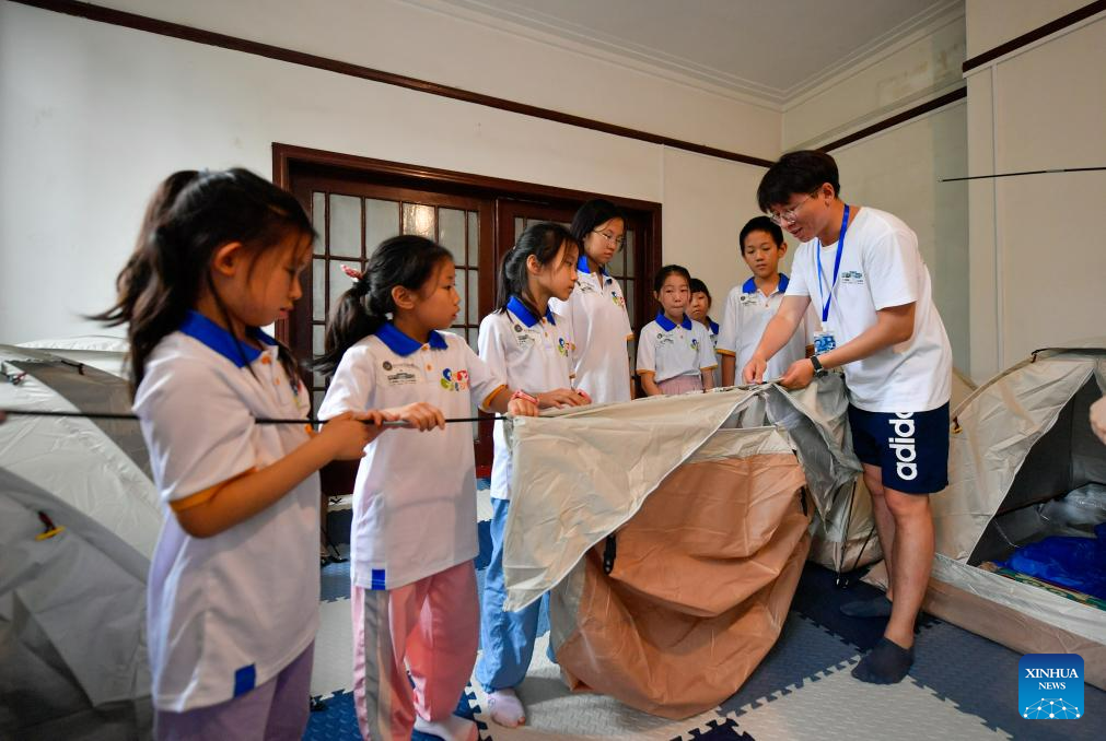 Students experience study camp themed on ocean and art in Tianjin's ...