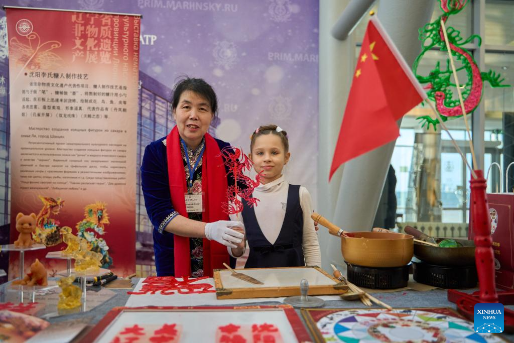 Exhibition featuring intangible cultural heritages of China's Liaoning ...