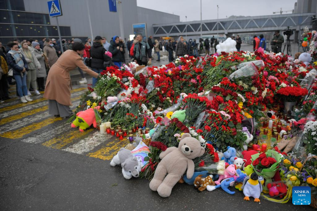 Feature: Russia mourns victims of deadly terrorist attack-Xinhua