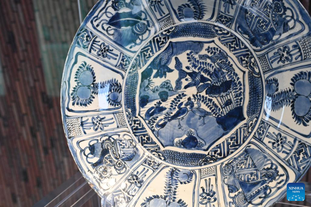 Across China: Worldwide ceramic innovators drawn to Jingdezhen, China's ...