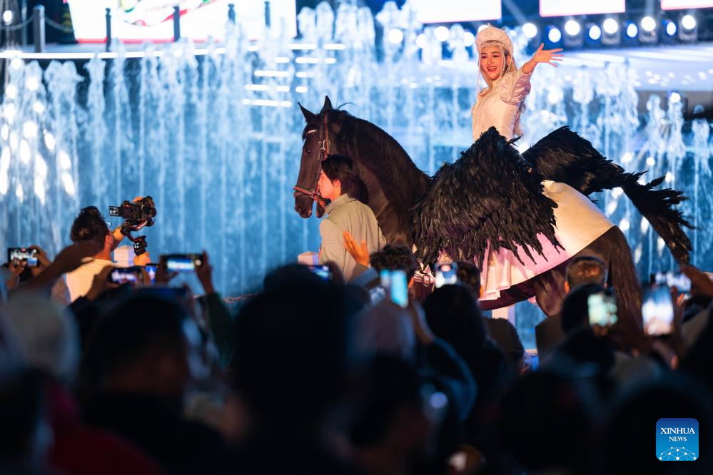 Live-action performance "Encounter Harbin" staged in NE China-Xinhua