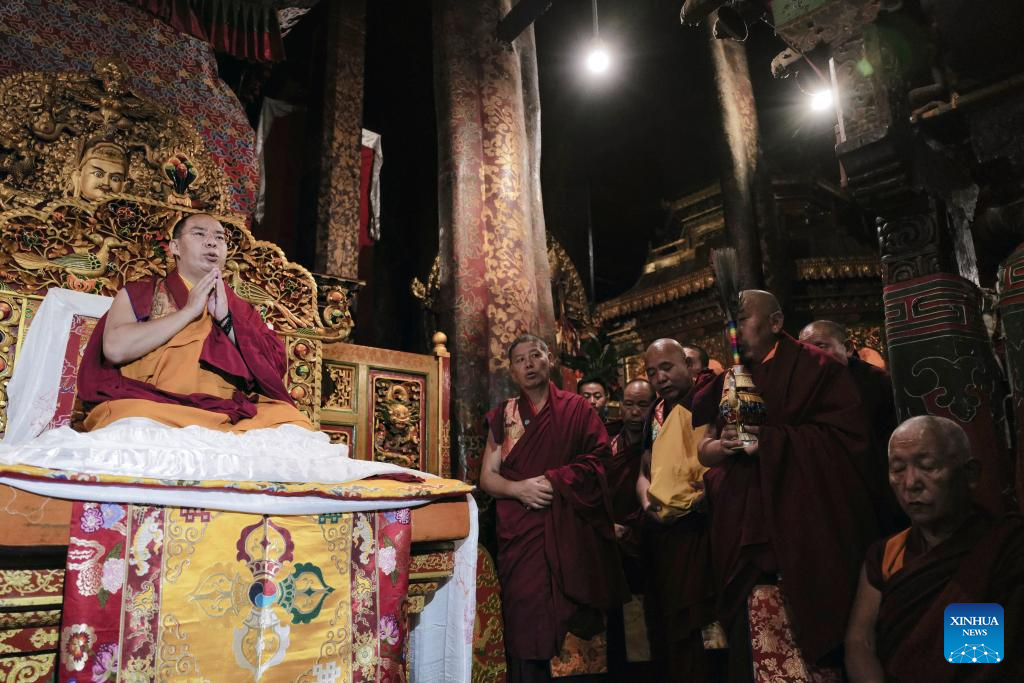Panchen Rinpoche visits revered Jokhang Temple in Chinese city of Lhasa ...