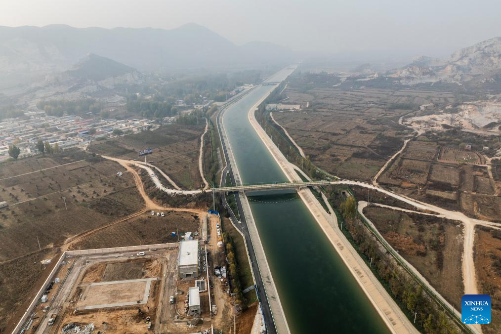Aerial view of middle route of China's South-to-North Water Diversion ...