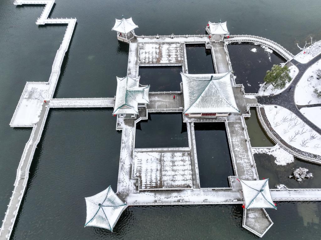 In pics: snow scenery across China-Xinhua