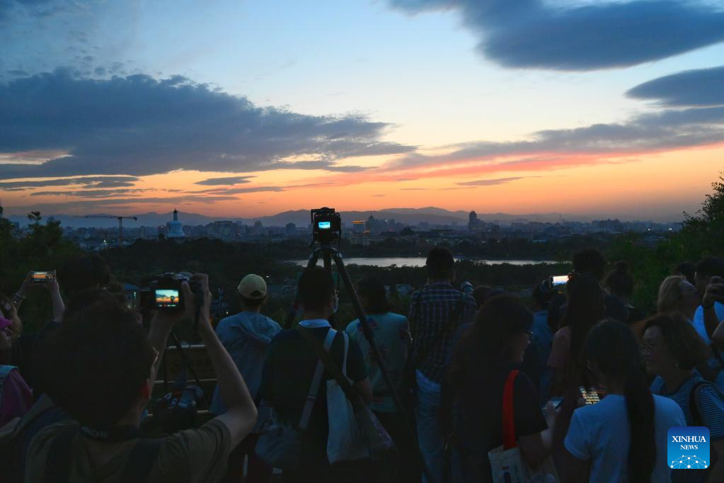 View of sunset glow in Beijing-Xinhua