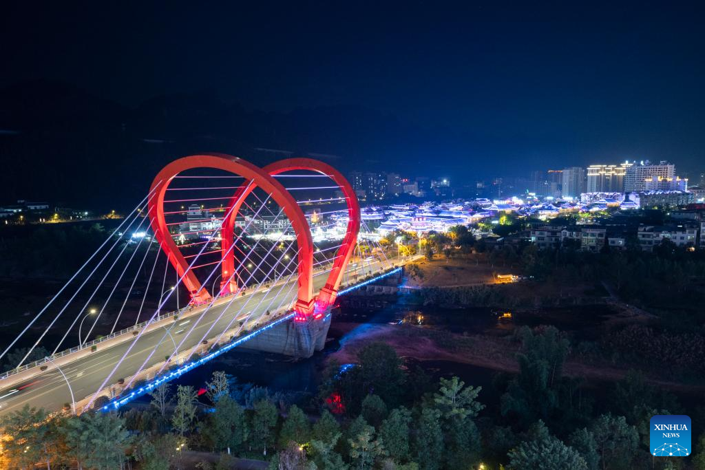 Libo County sees boom in tourism with spectacular views in Guizhou, S ...