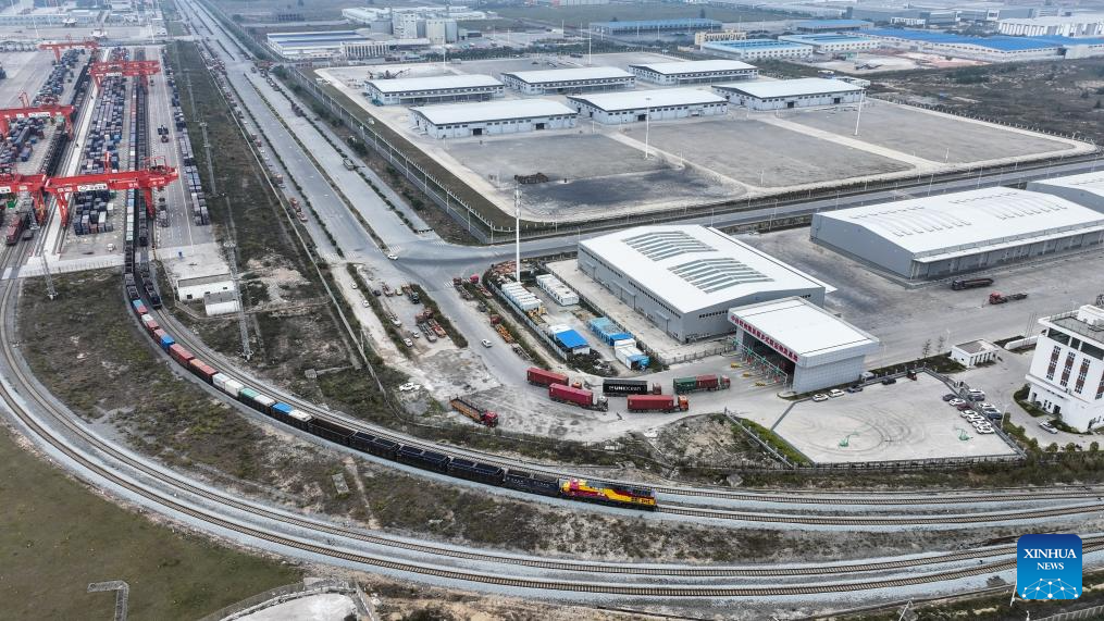 New Int'l Land-Sea Trade Corridor sees increase in rail-sea cargo ...