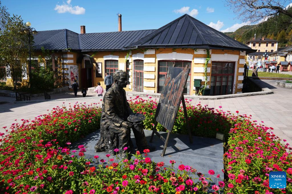 Exotic town becomes popular tourist destination in NE China-Xinhua