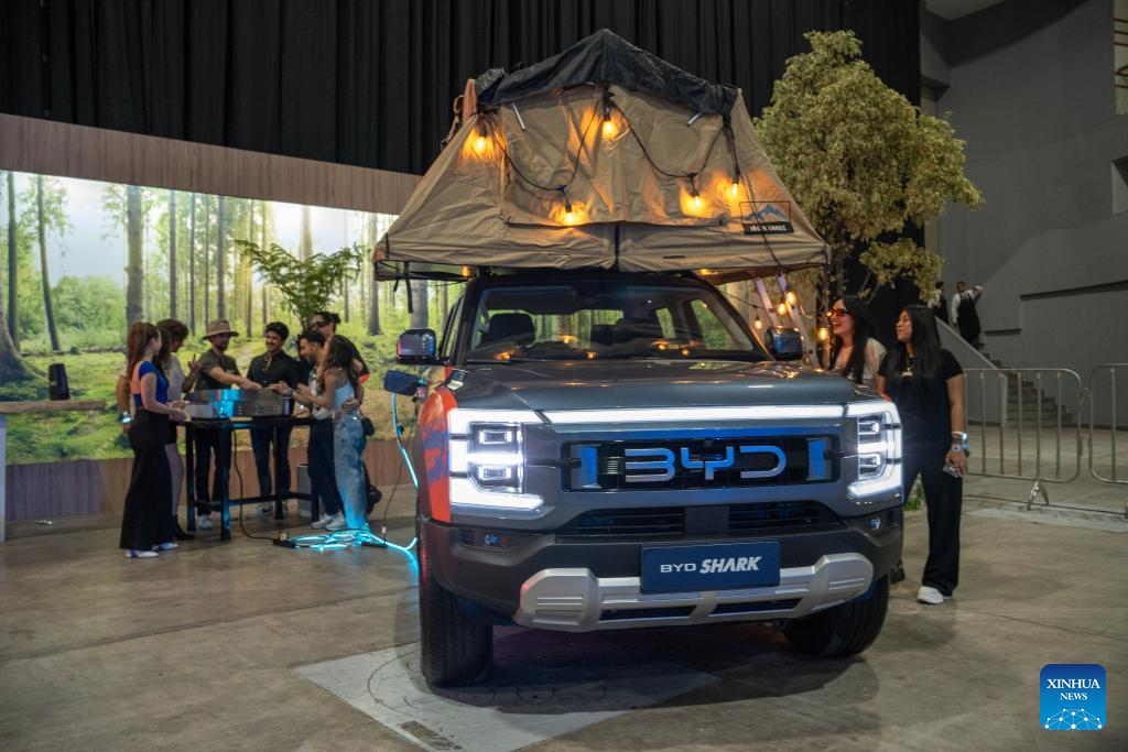 BYD's pick-up truck SHARK exhibited in Mexico City-Xinhua