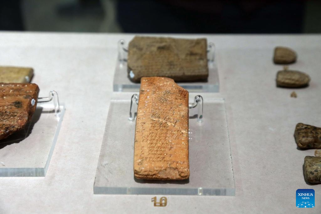 Iran unveils selection of ancient clay tablets returned from U.S.-Xinhua