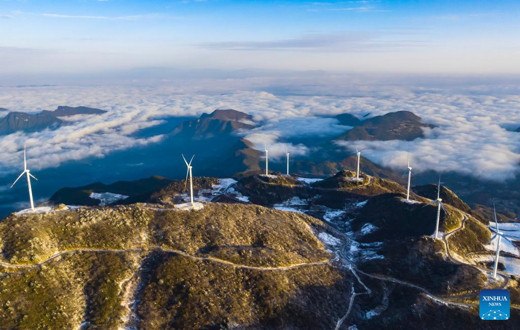 In pics: wind turbines on mountains in Zigui, Hubei-Xinhua