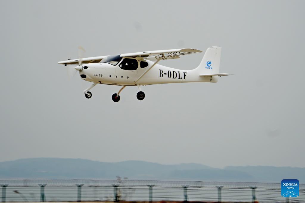 China's modified AG50 light-sport aircraft makes maiden flight-Xinhua