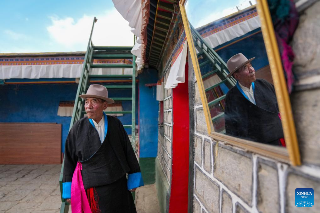 Former serf witnesses tremendous development of China's Xizang-Xinhua